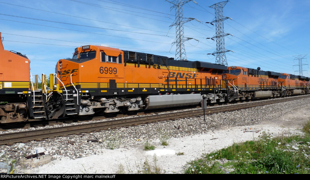 BNSF 6999